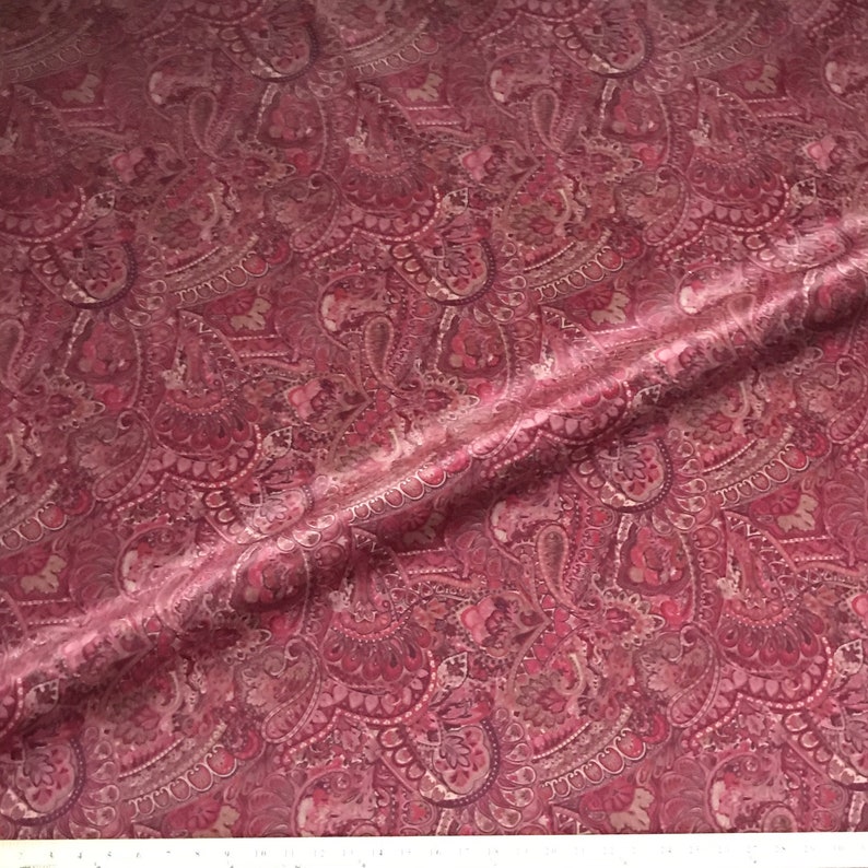 Milan Rouge Red Paisley Lightweight Fabric 60 - Etsy