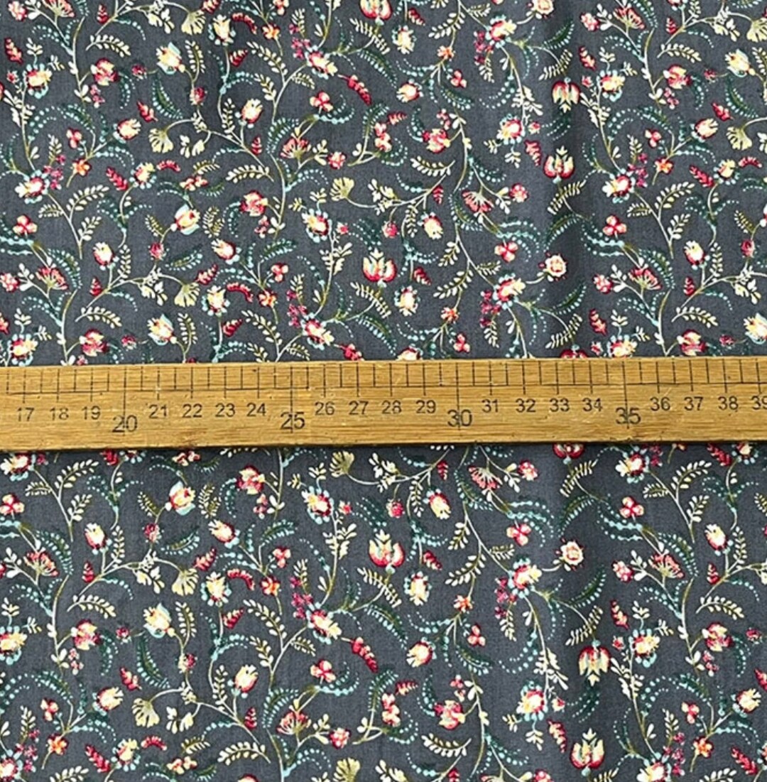 Print Viscose Fabric by the Yard - Etsy