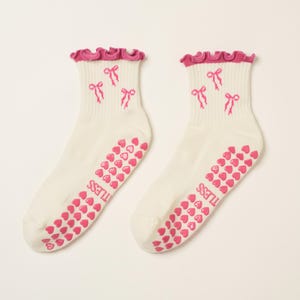 Effortless Club Grip Socks, Spring/summer Girlie Pink Bow, Crew Half ...