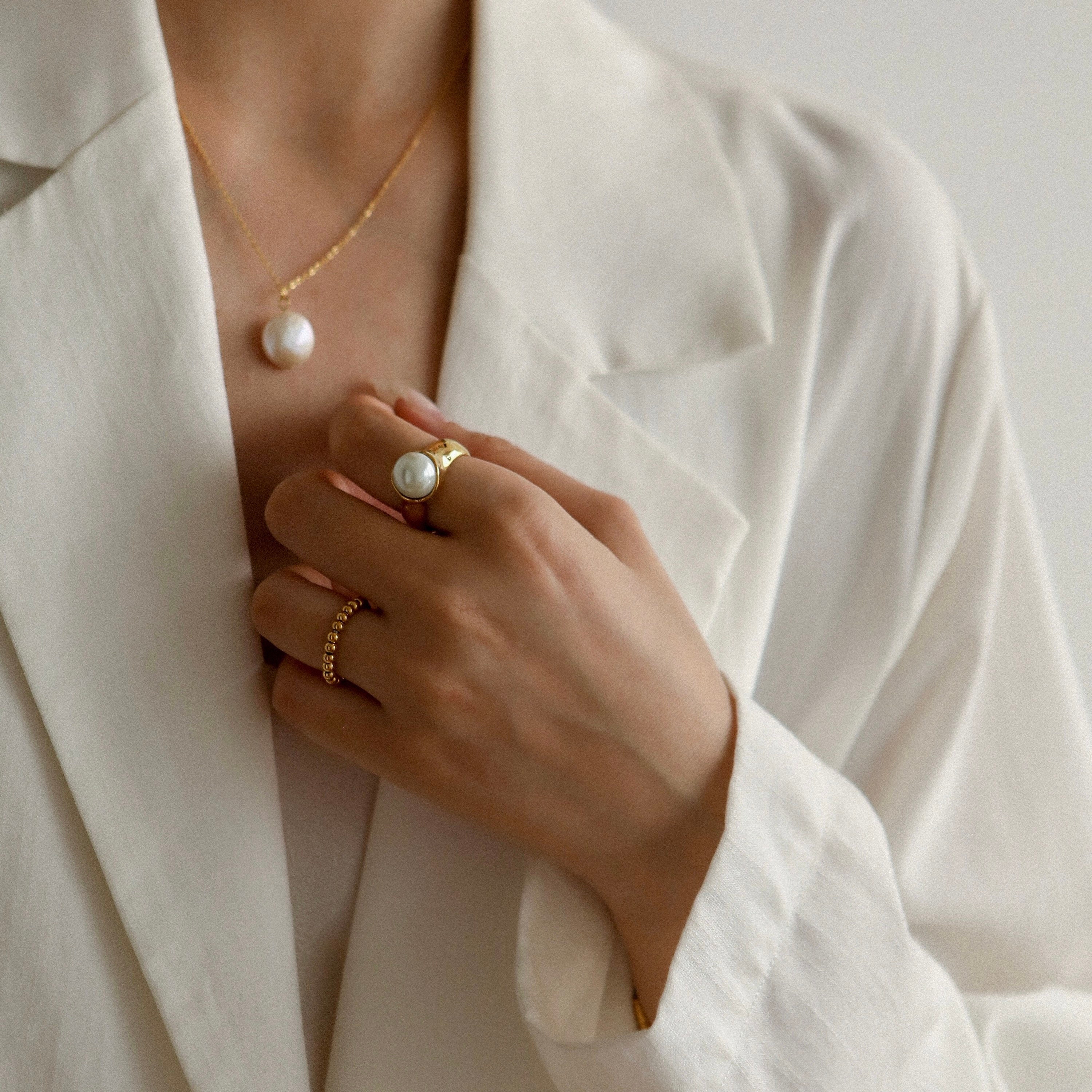 18K Gold Plated Pearl Signet Ring, Vintage Styled Statement Ring, Women ...