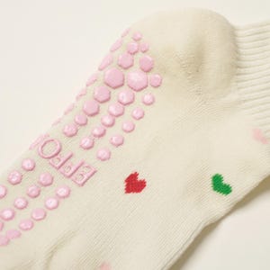Mini Heart Grip Socks: Effortless Club Pilates, Barre, Yoga - Non-slip ...
