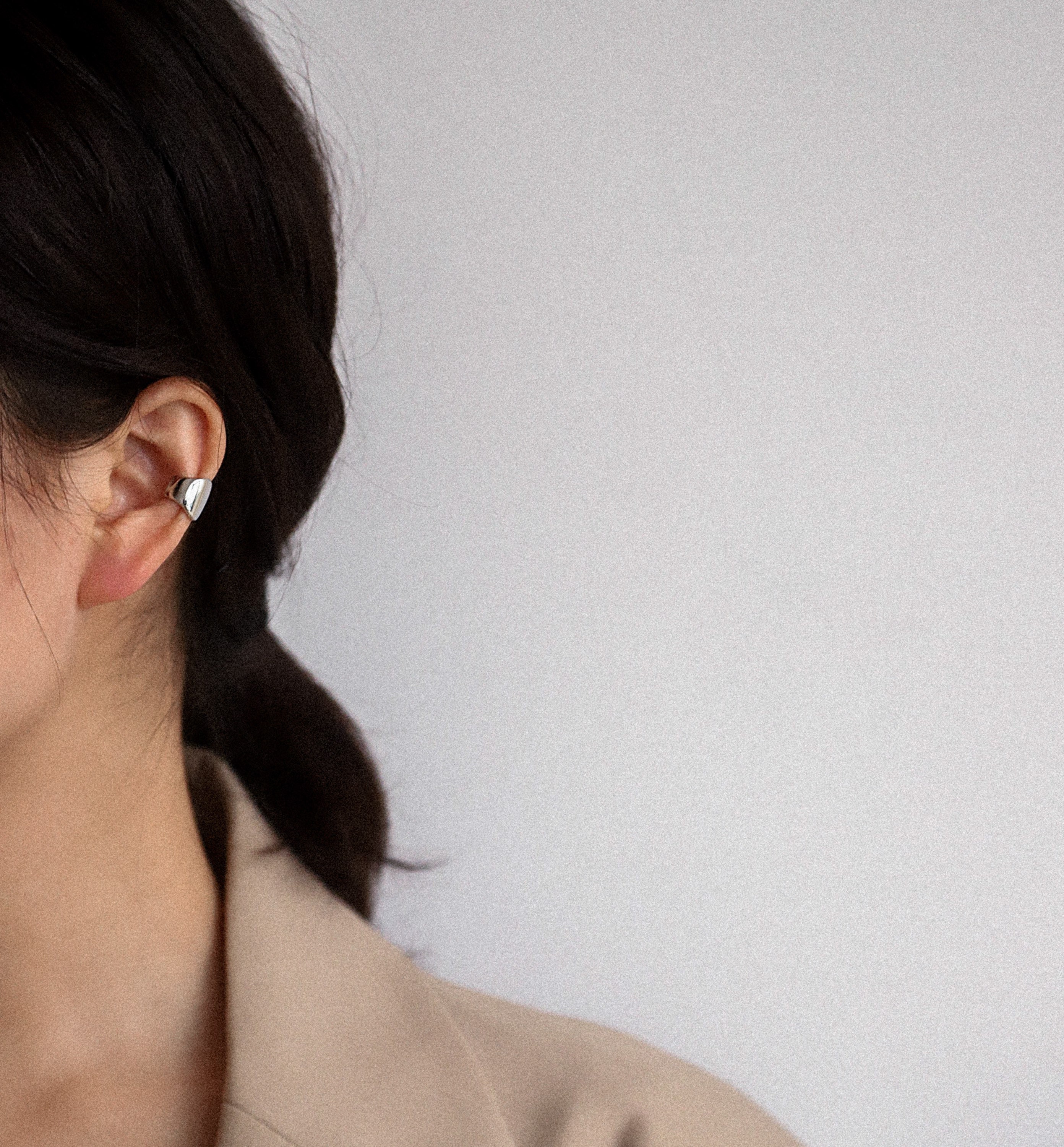 18K Gold Plated Medium Huggie Hoop Ear Cuff, Earrings Minimalist Style ...