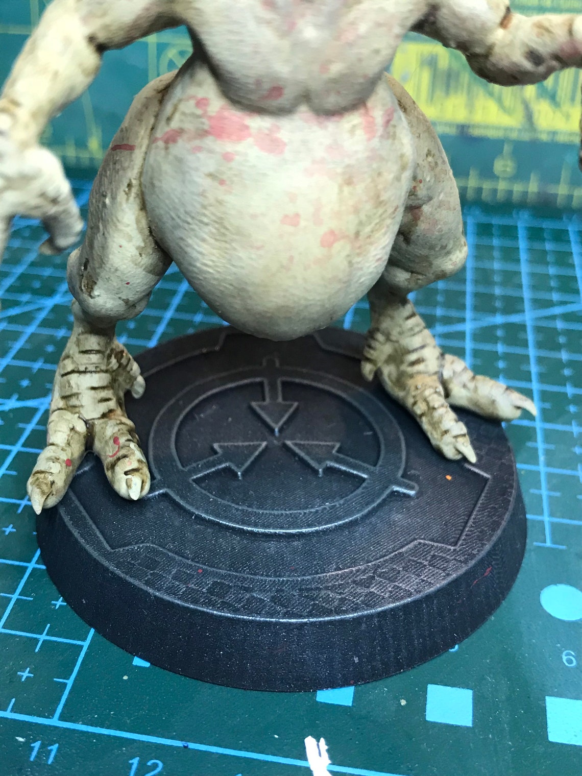 SCP-3199 Figure - Etsy