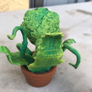 Audrey 2 Figurine - Etsy