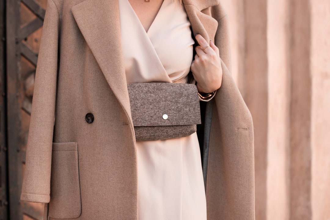 Brown Merino Wool Felt Belt Bag Woolberry Purse on a Belt Made of ...