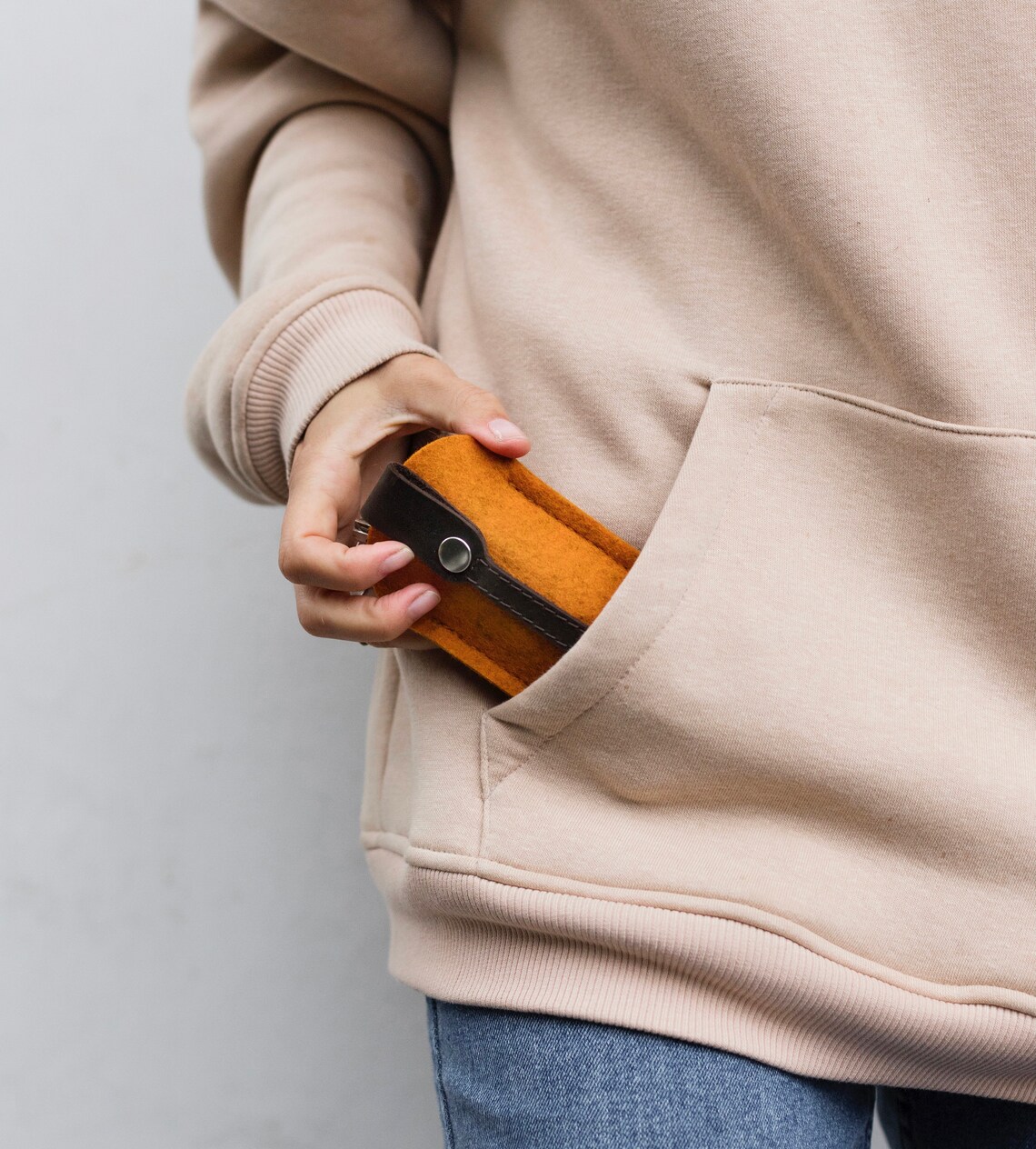 MANY COLORS Available Wool Felt Personalized Key Case Felt - Etsy