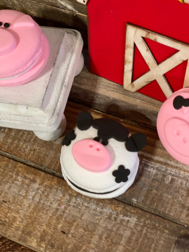 Fake Pig Macaron Fake Cow Macaron Farm Decor Farmhouse - Etsy