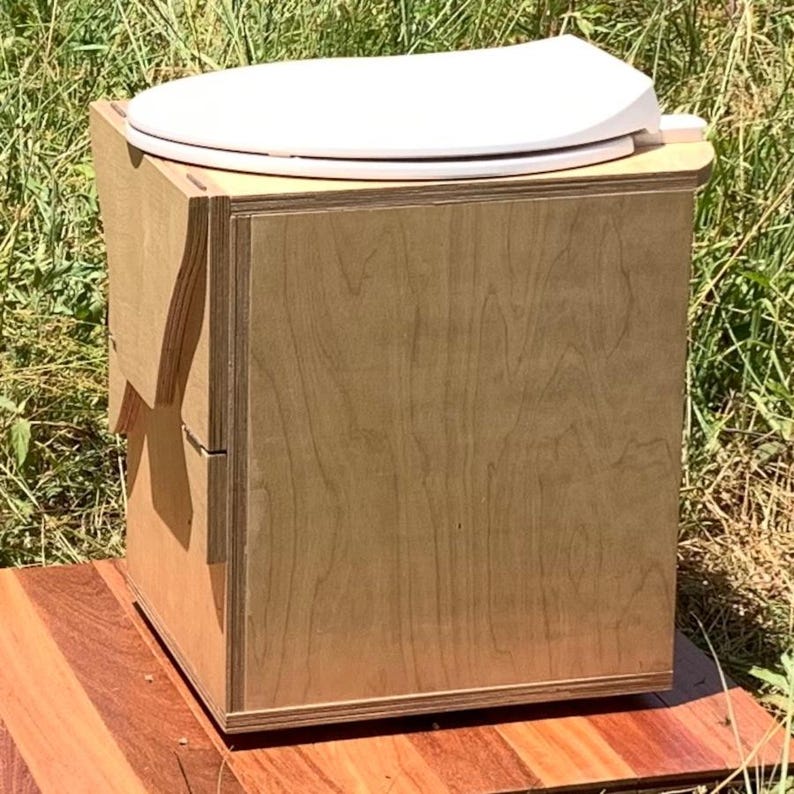 Bullcrapper Composting Toilet With Diverter and Stool - Etsy