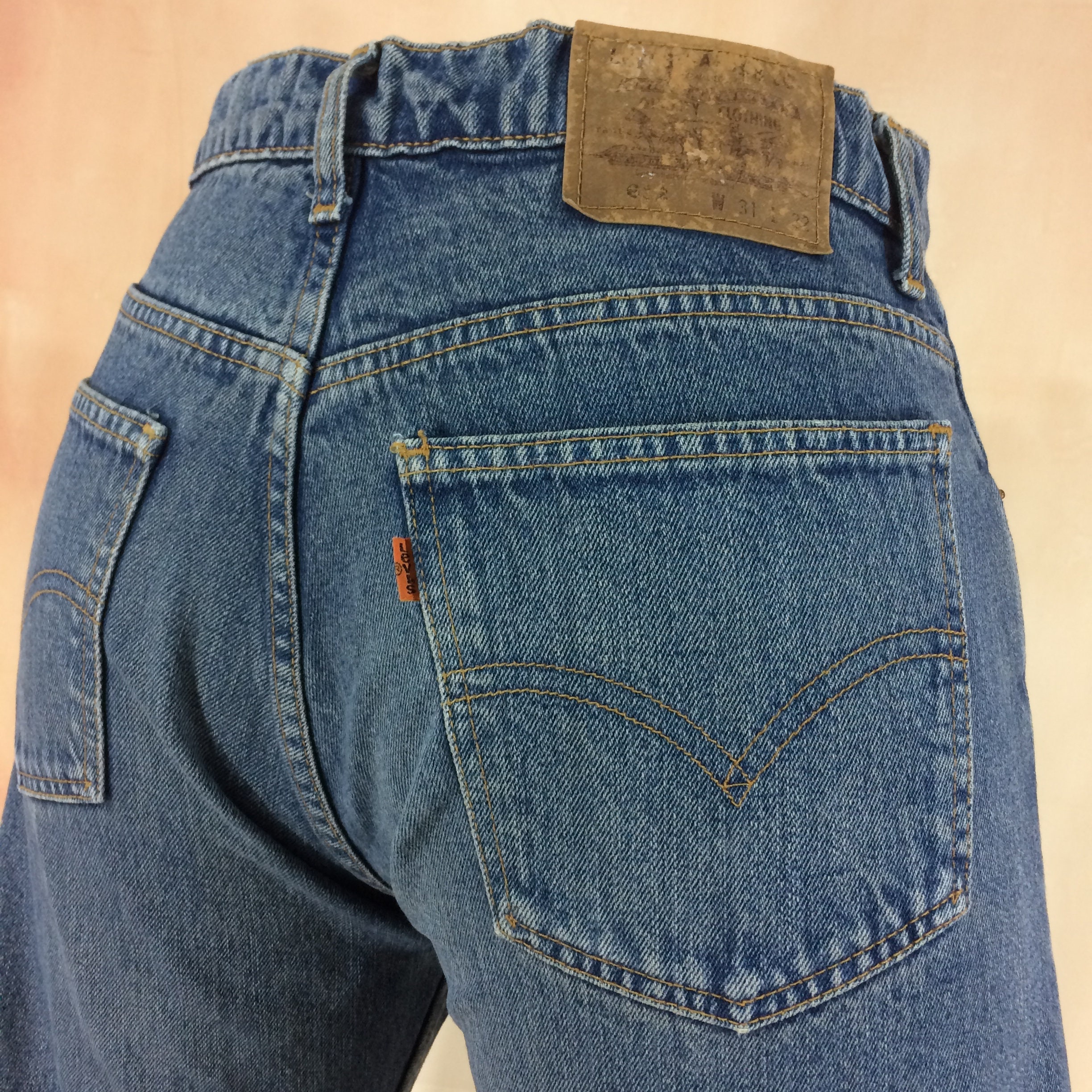 Size 30 Vintage Levis 612 Straight Jeans - W30 L32 - Orange Size 30 Vintage Levis 612 Straight Jeans - W30 L32 - Orange