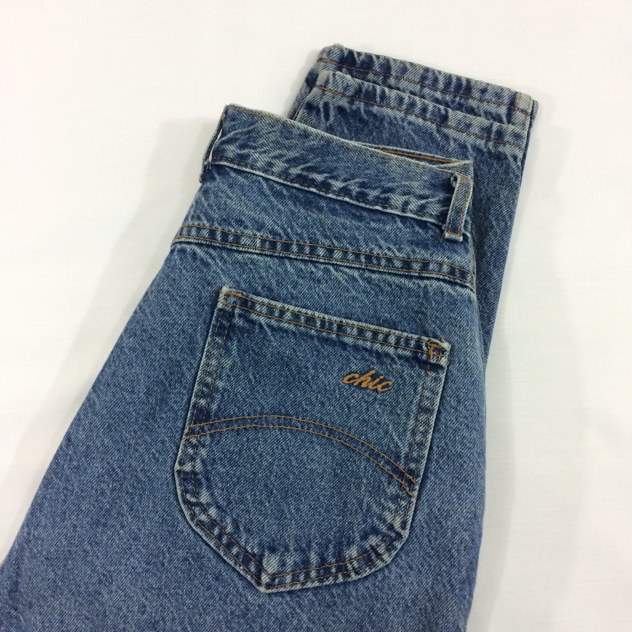 Size 27 Vintage Chic Jeans W27 L31 Ultra High Waisted Petite Size 27 Vintage Chic Jeans W27 L31 Ultra High Waisted Petite