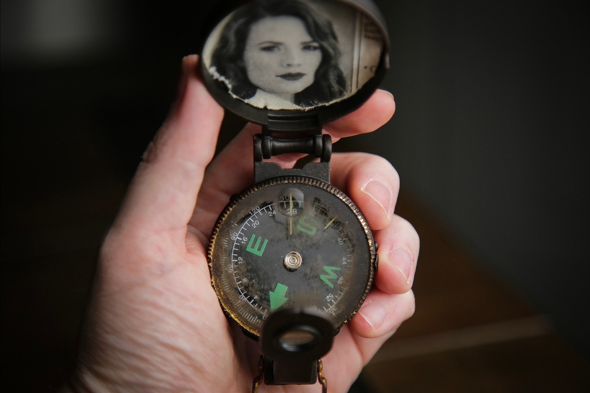 Captain America WWII Peggy Compass - Etsy