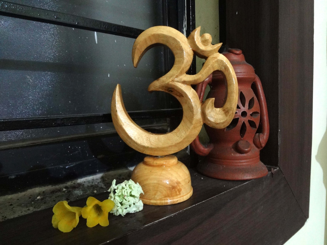 Handmade Acacia Wood Om Symbol: Yoga Decor, Spiritual Gift - Etsy