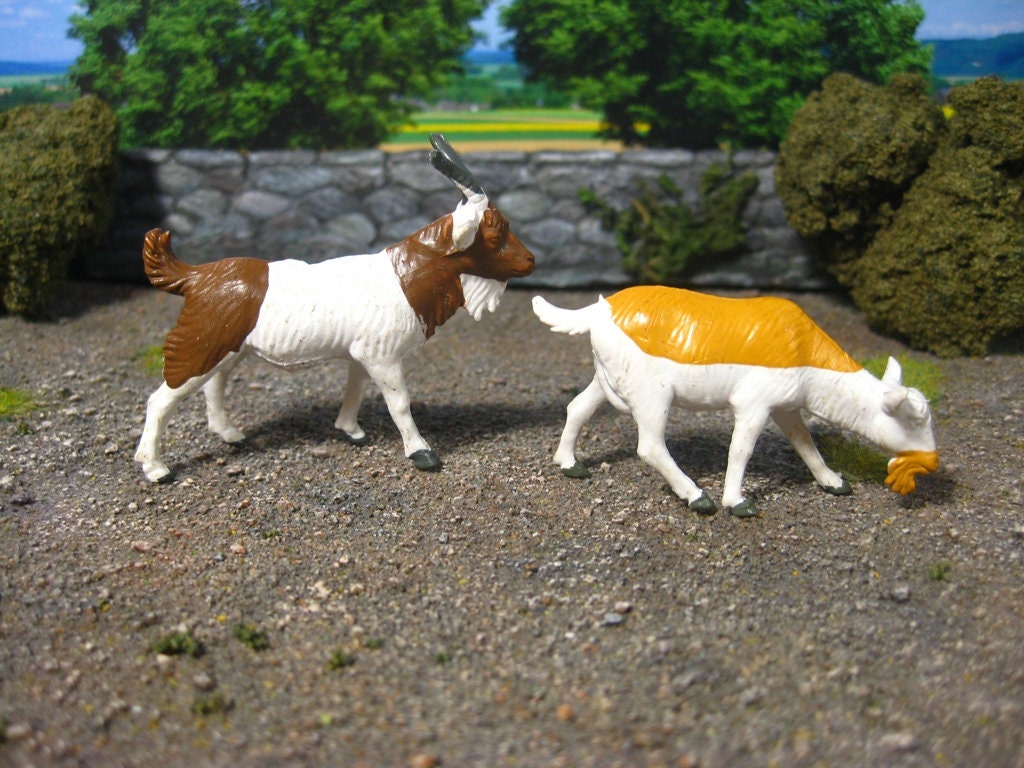 2 Vintage Britains Farm Animals 1:32 Goat and | Etsy