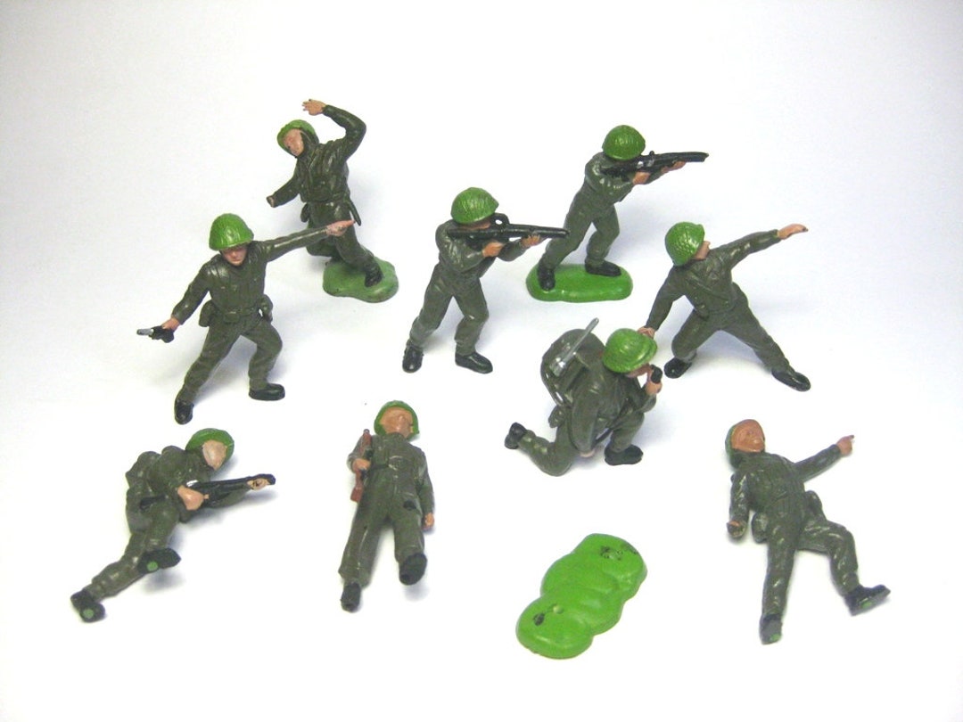 9 Vintage Plastic Herald Britains "ww2 British Infantry " 1:32 Toy ...