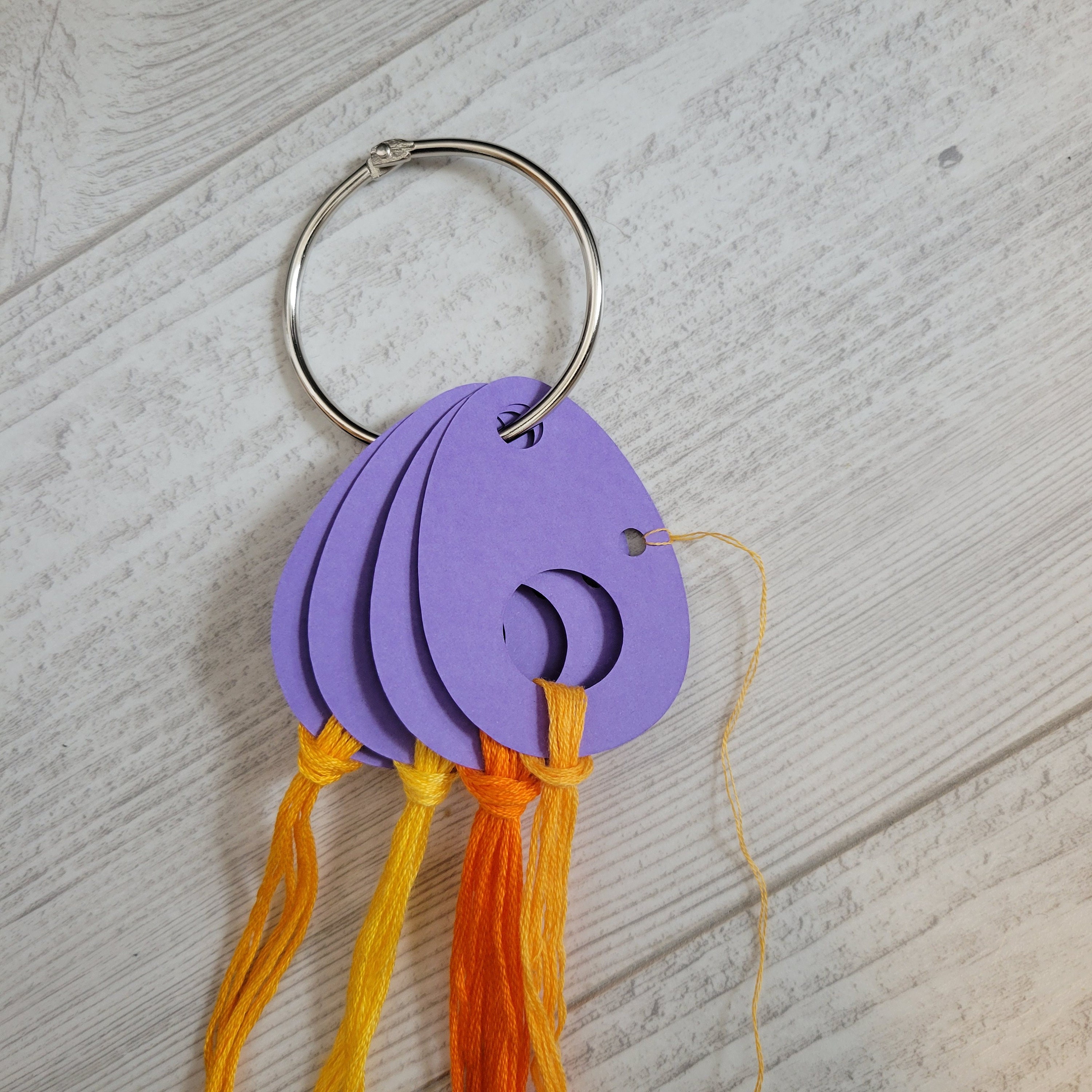 50 Large 3-hole Tear Floss Drops Thread Drops Cross Stitching - Etsy