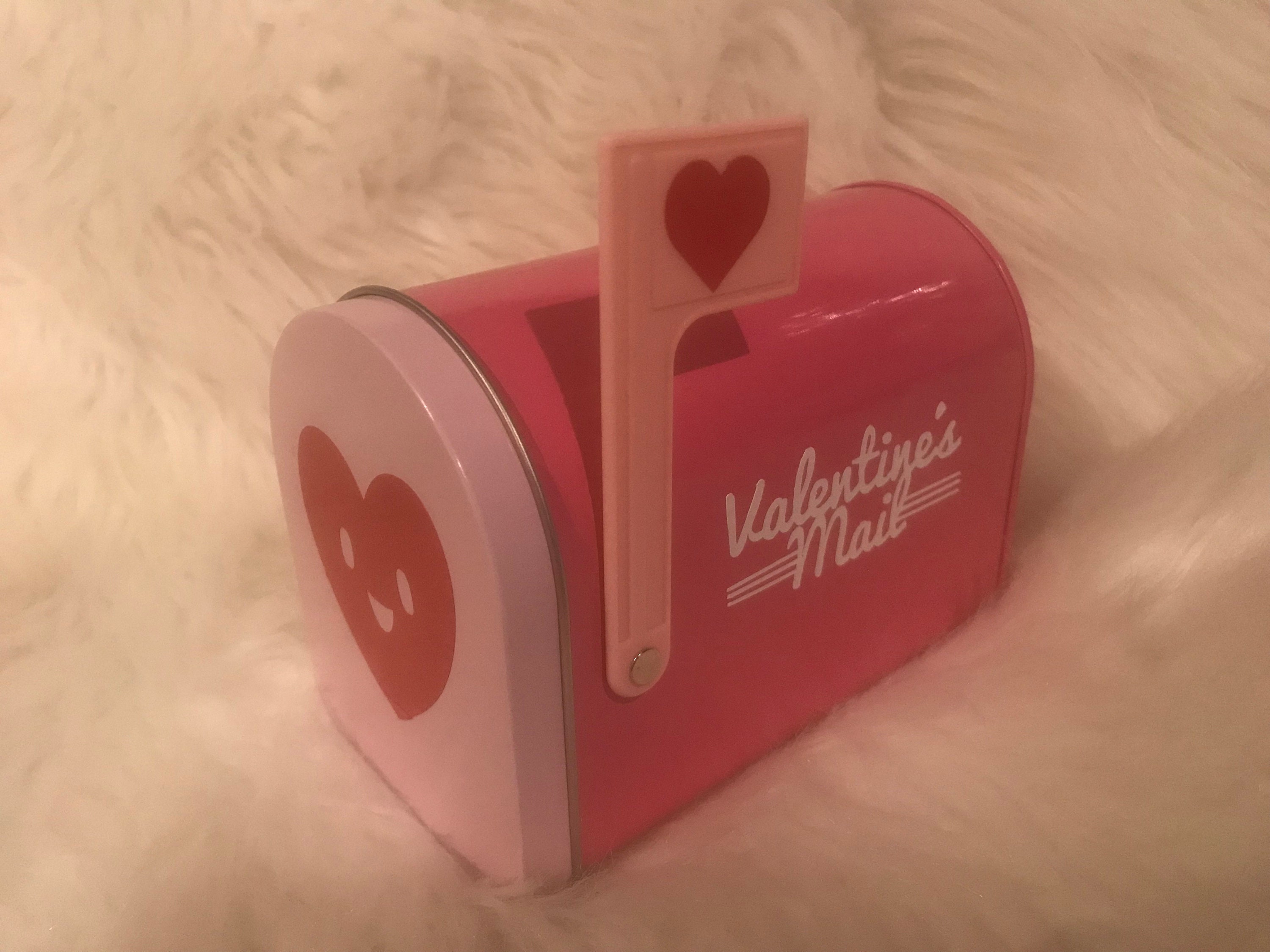 Valentine’s Day Mailbox, Teacher’s Valentine’s Day Gifts, Valentine’s ...