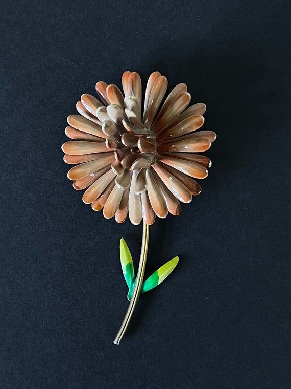 1960s Enamel Daisy Pin Hand-Painted Pink Brown Green … - Gem