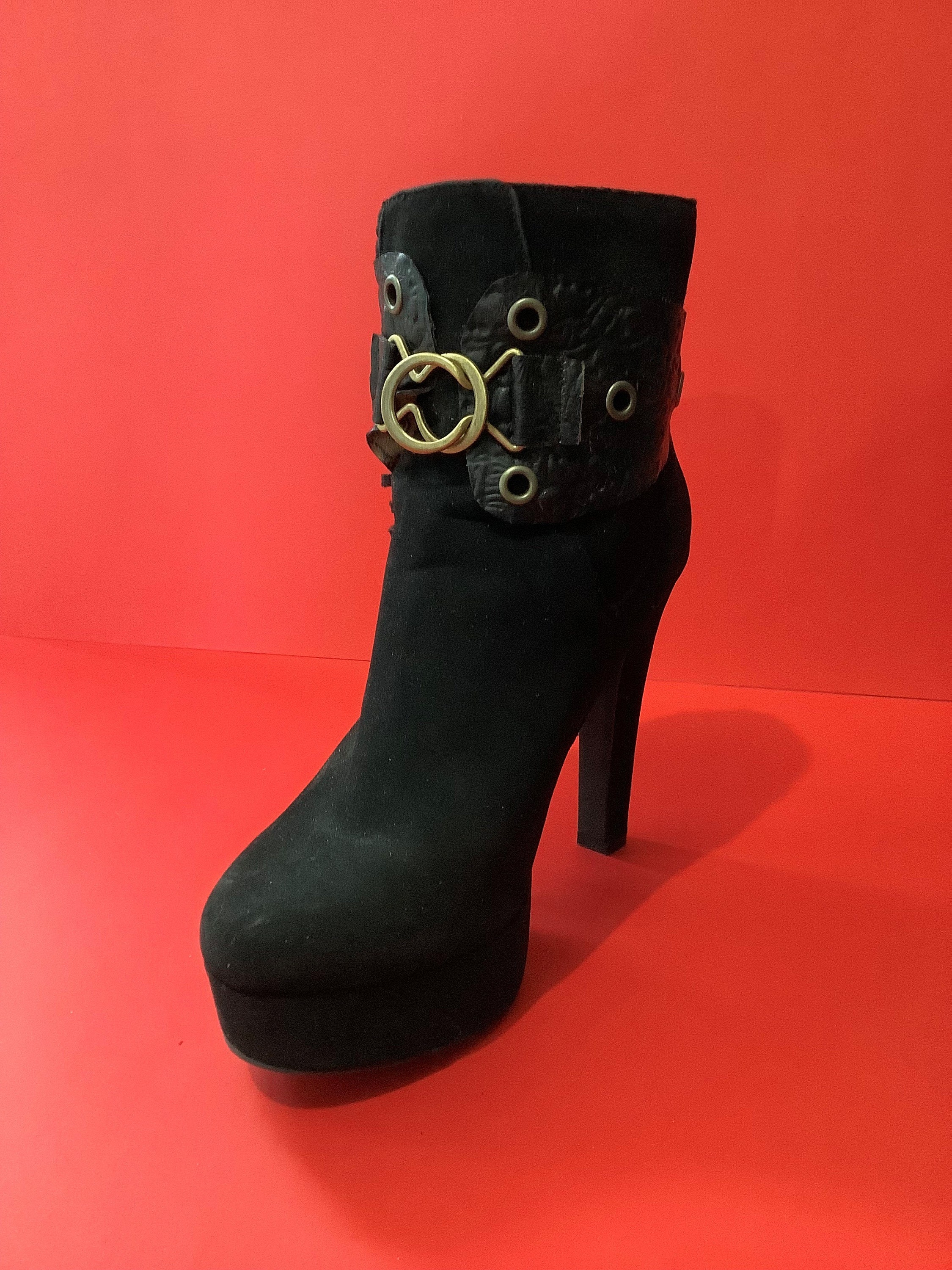 Boot Straps Made With Genuine Leather. Features Skull Embossed Leather ...