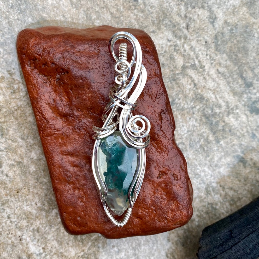 Faceted Moss Agate Wire Wrapped in Silver Plated Wire / Semi - Etsy