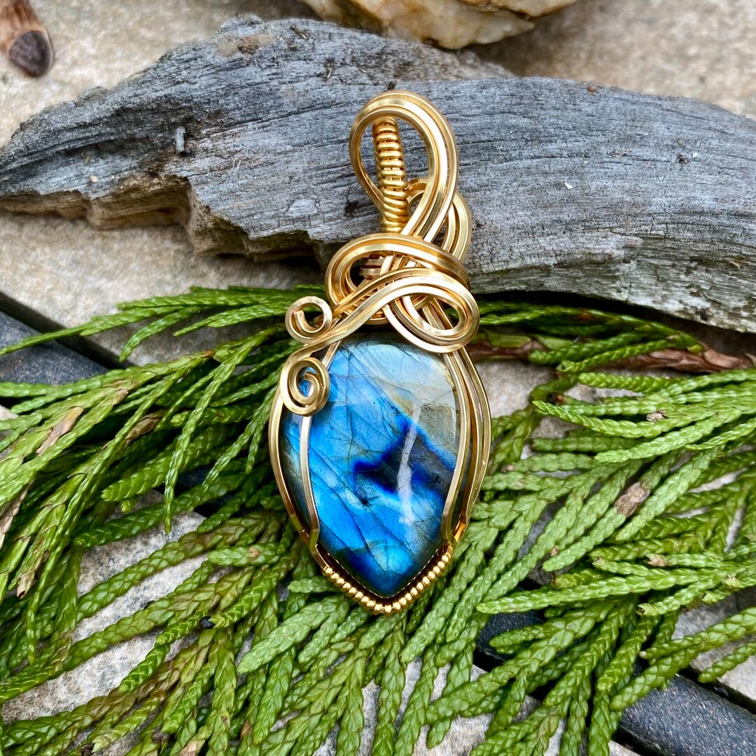 Labradorite Pendant Wire Wrapped in Gold Colored Anti-tarnish Wire ...
