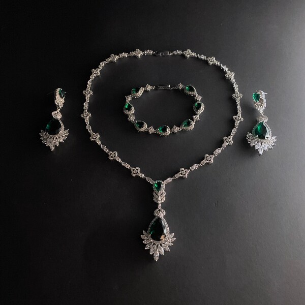 Vintage Jewelry Set - Etsy