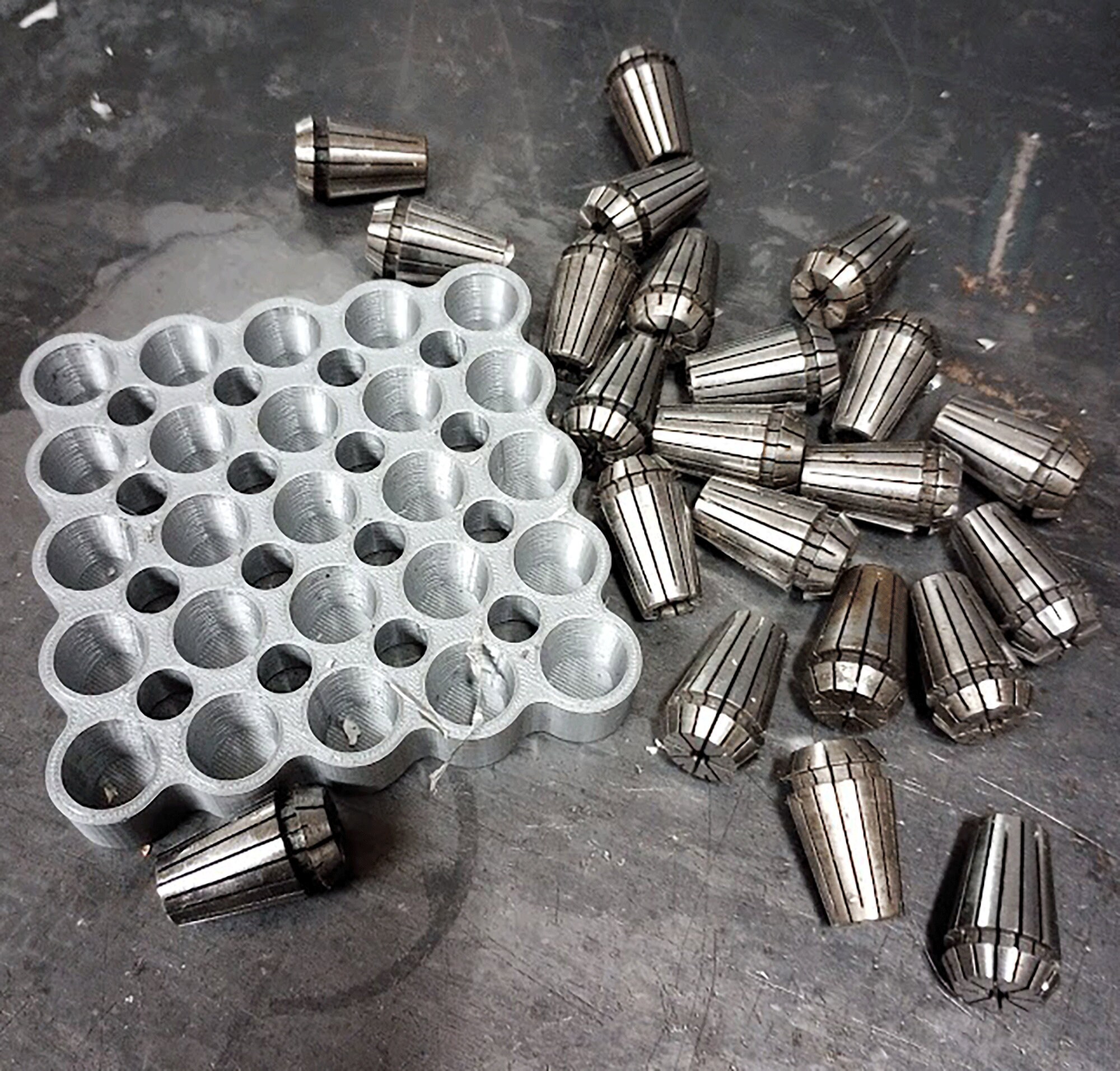 ER16 Collet Rack / Tray That Holds 25 Collets STL File for 3D Printing ...