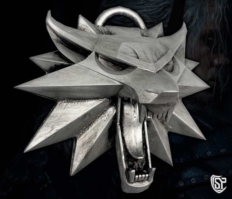 The Witcher Decorative Medallion - Wall Display Piece - Etsy