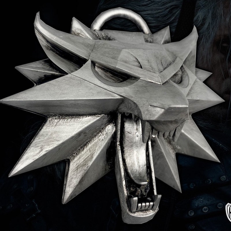 Witcher Medallion - Etsy