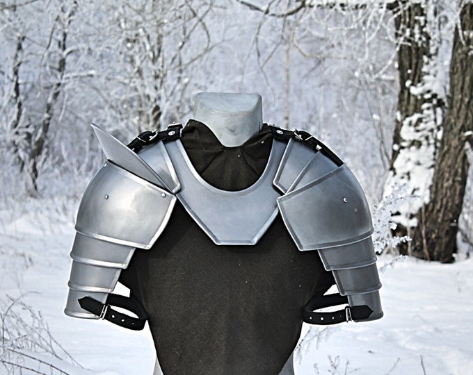 Pauldrons With Comb Larp Pauldrons Knight Pauldrons Larp Armor Knight ...