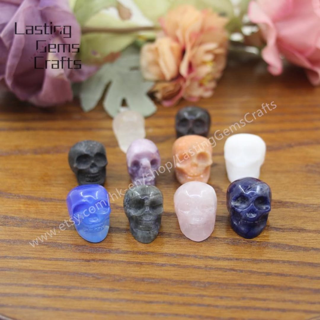 1 Inches Mini Skull Figurine,hand Carved Quartz Skull,natural Gemstone ...