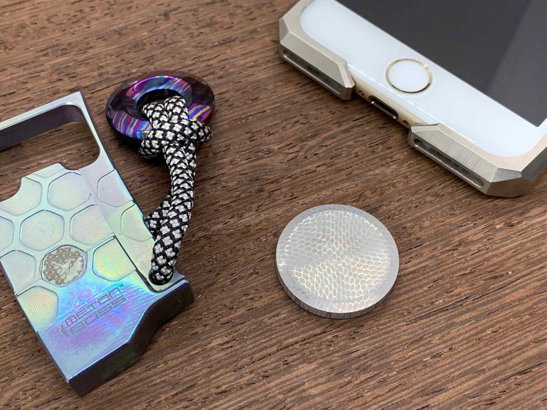 SPIROGRAPH Damascus Steel Worry Coin Anxiety Relief Metonboss - Etsy