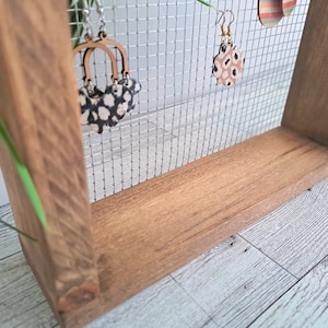 Free Standing Earring Holder Chicken Wire Jewelry Organizer - Etsy