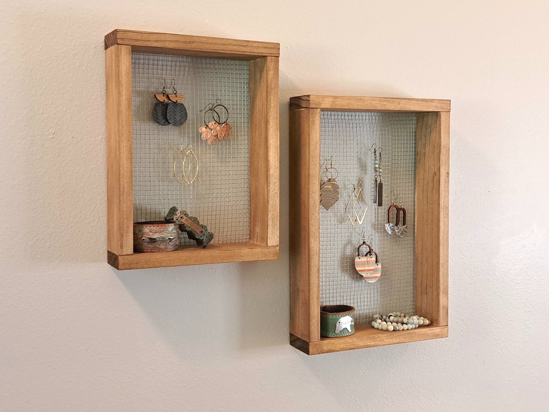 Wall Hanging Earring Holder, Chicken Wire Jewelry Organizer, Mesh ...