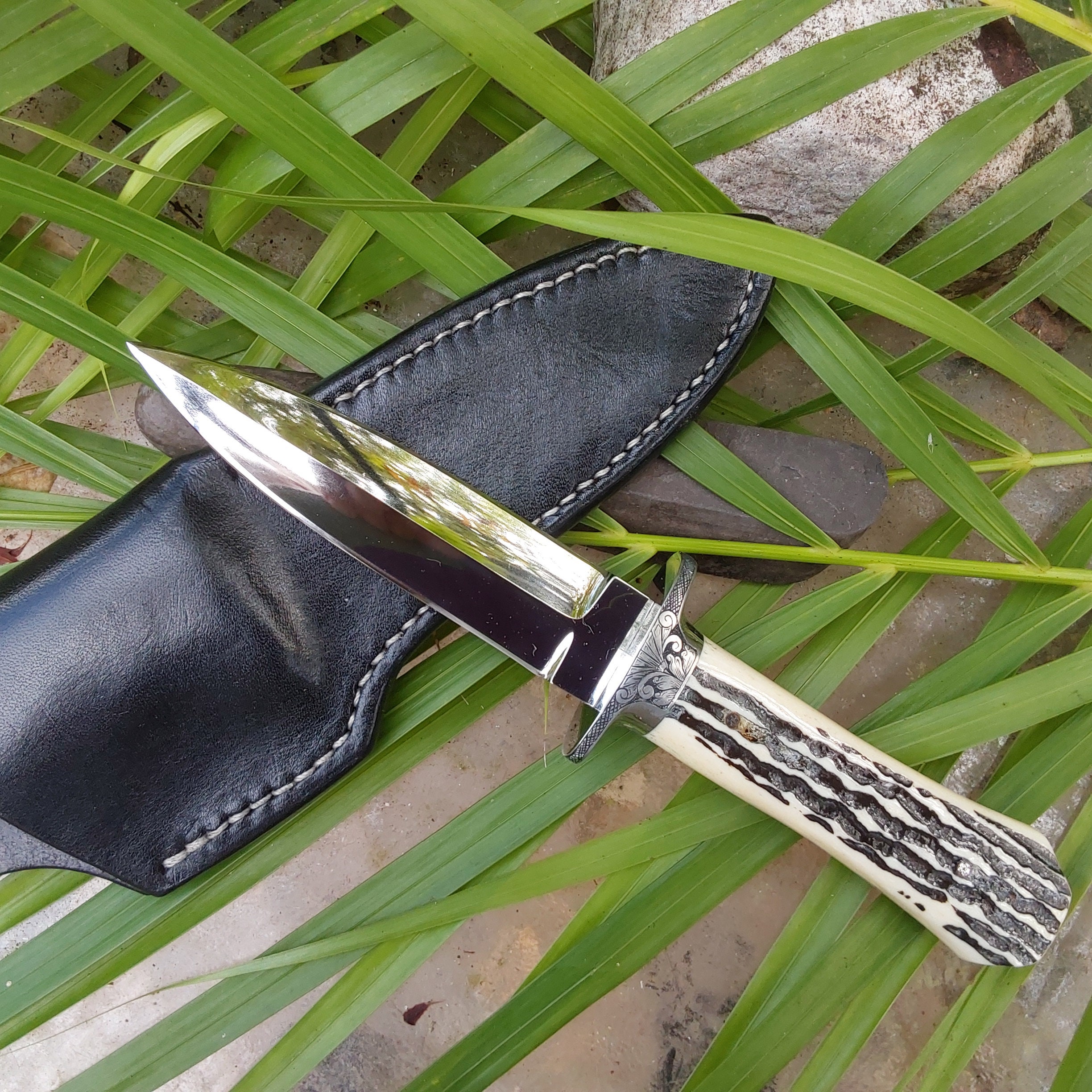 Ed Kalfayan Custom Hunting Knife: Harrington Engraved Stag Handle ...