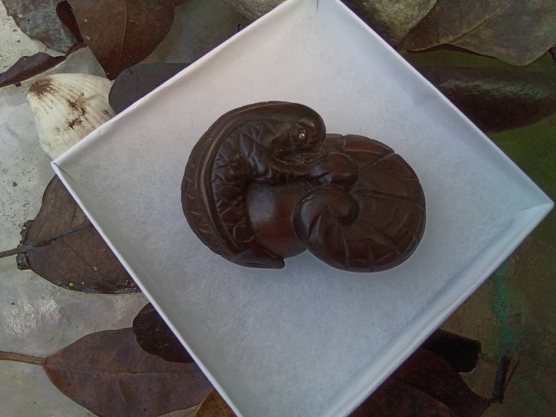 19th Century Katabori Netsuke Fine Quality Japanese Tsuge Netsuke ...