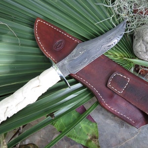Stag Handled Damascus Knife Gordon Romeis Custom Knife Fantastic Carved ...