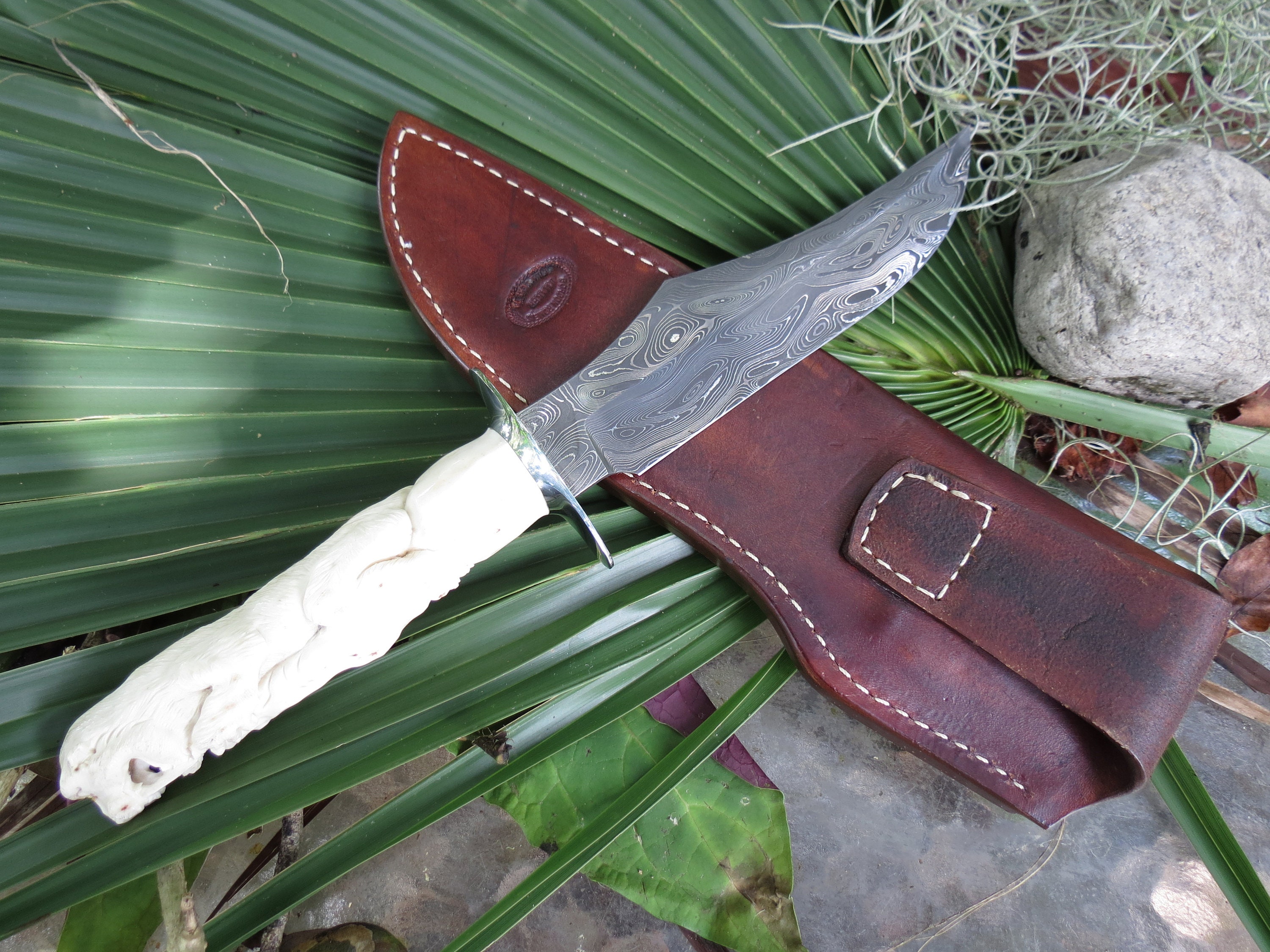 Stag Handled Damascus Knife Gordon Romeis Custom Knife Fantastic Carved ...