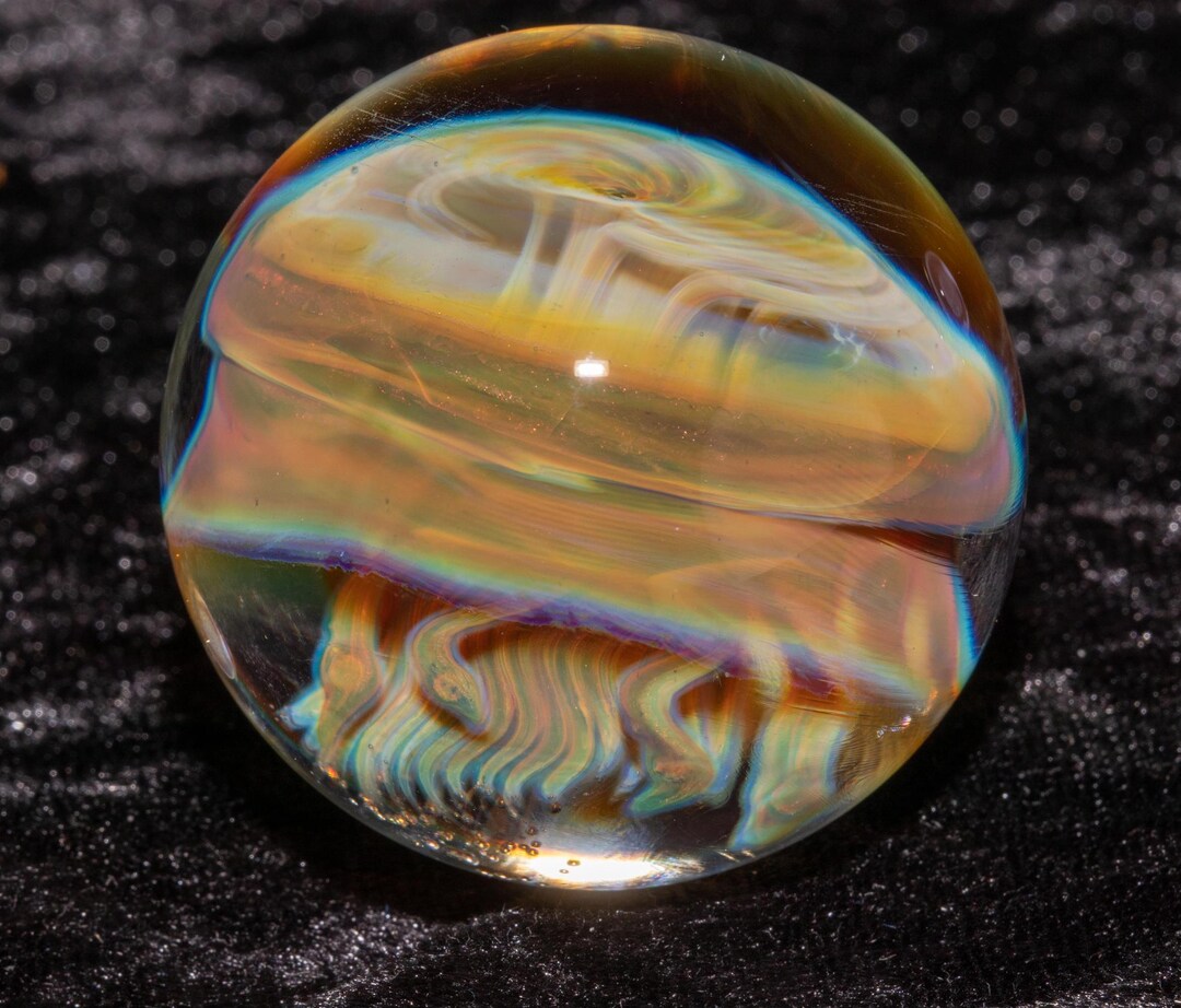 Jellyfish Display Marble 44mms | Table Display Art | Ocean Marbles ...