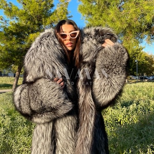 Luxury Silver Fox Jacket With Big Lavish Collar,jacket With Whole Skins,fur Jacket,real Fox Fur ...
