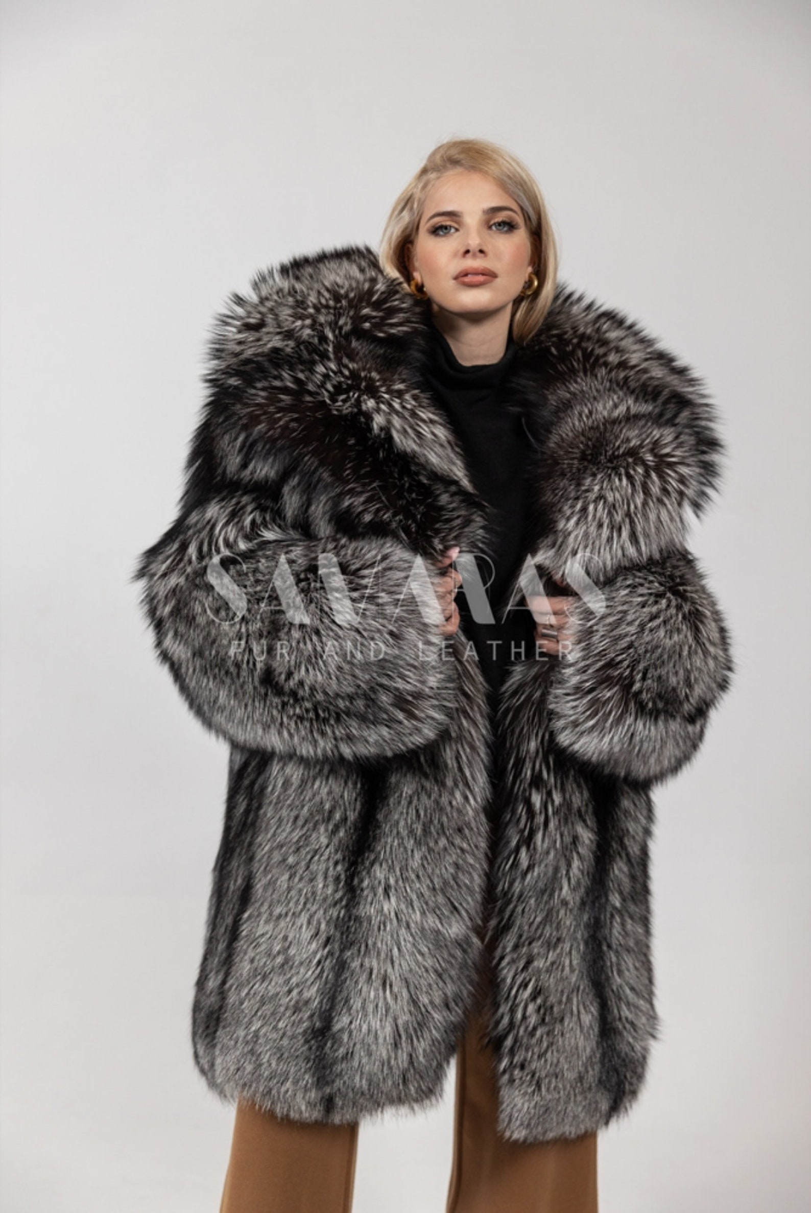 Luxury Silver Fox Jacket With Huge Lavish Collar,jacket With Whole ...