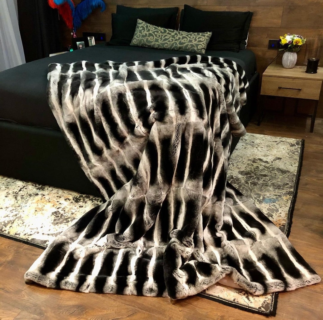 Top Quality Real Rex Full Skin Fur Throw, Fur Warmer, Fur Comforter ...
