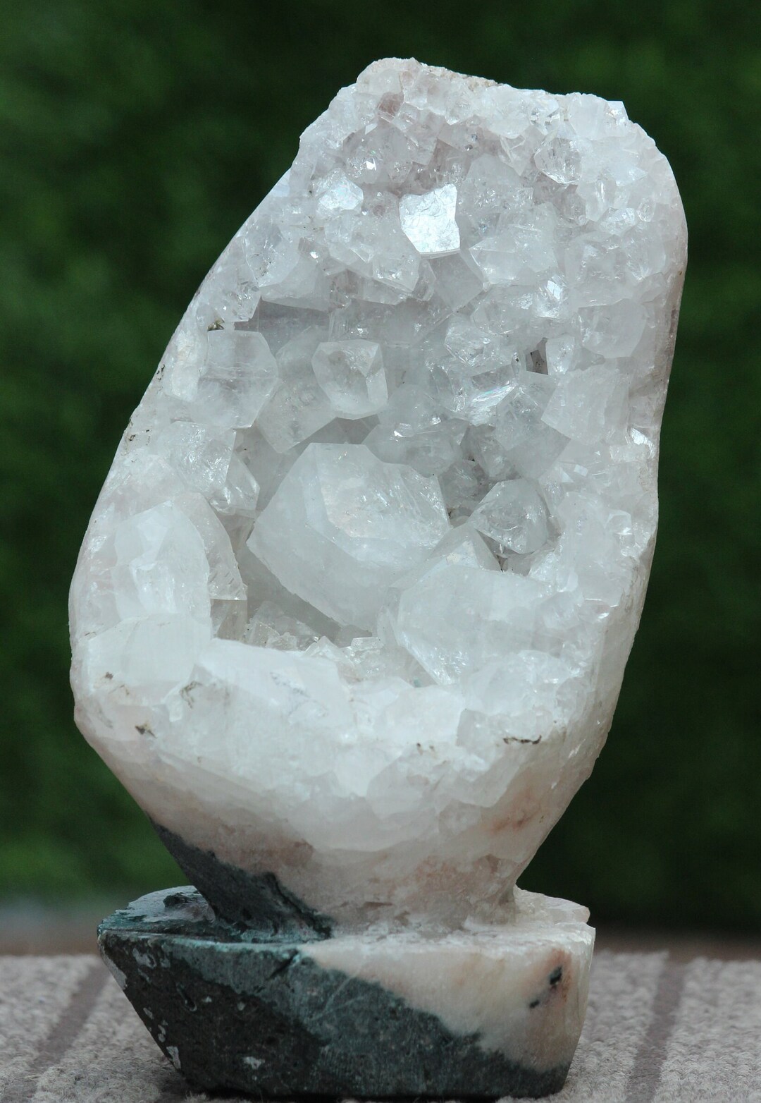 Large Amazing Clear Apophyllite Cluster, Apophyllite Geode, Self ...