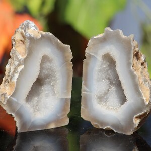 Grey Onyx Natural Crystal Geode Cave Home Decor Crystal Healing Power ...