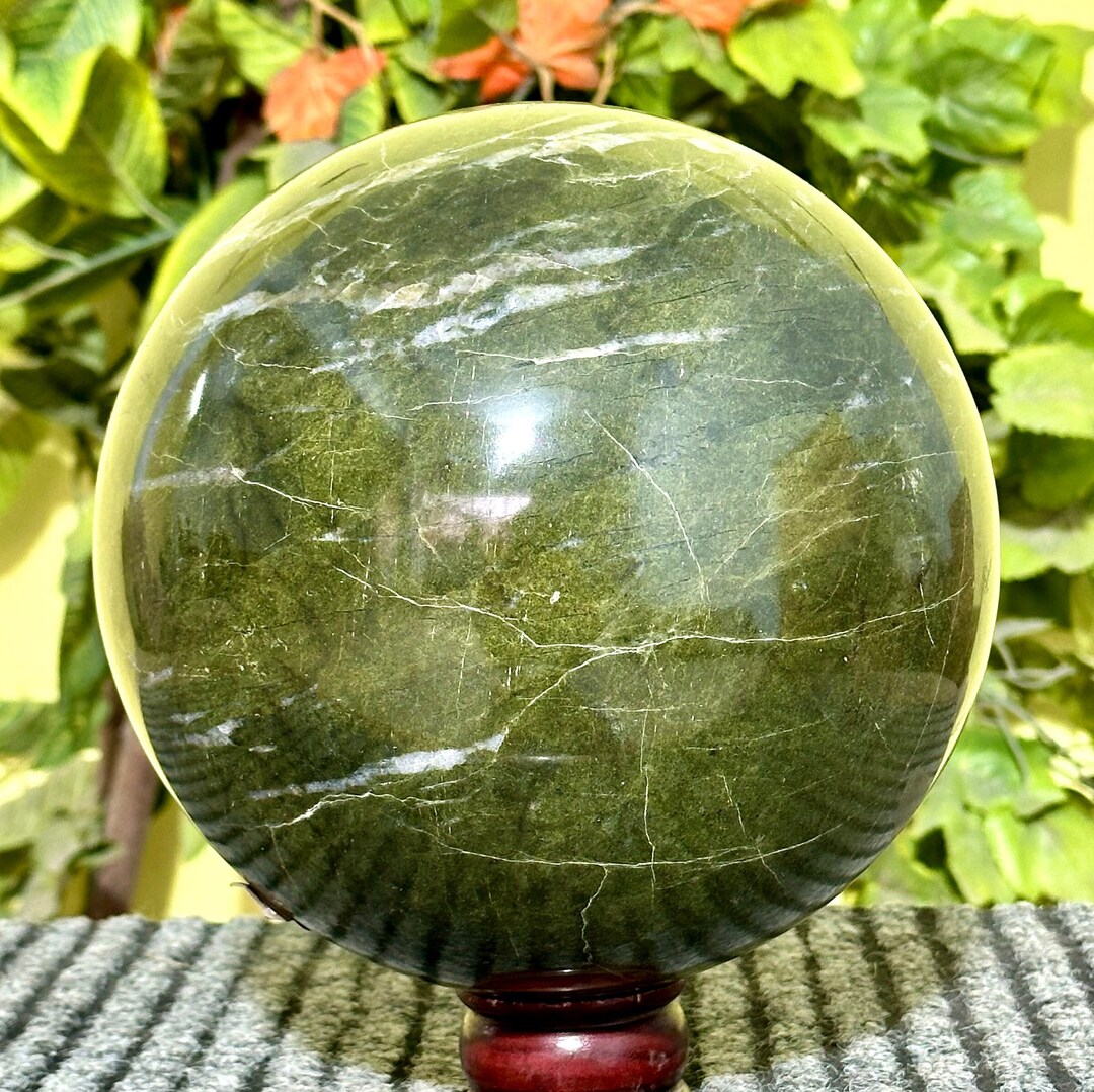 21.5CM Natural Green Vesuvianite Stone Minerals Aura Healing Energy ...