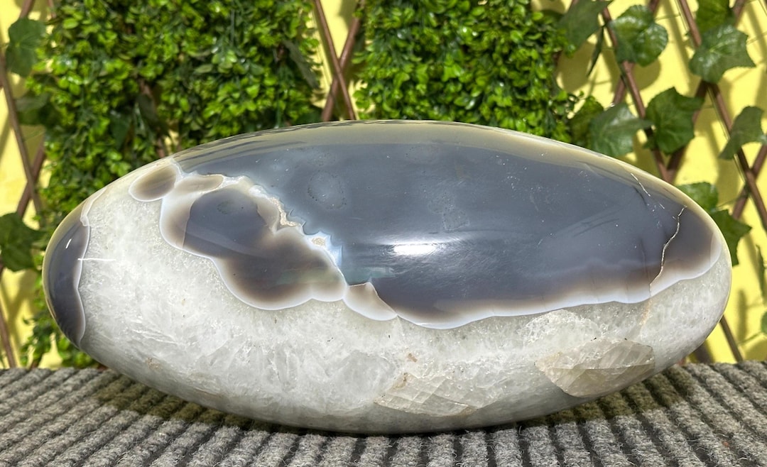 Giant Blue Lace Agate Lingam: Crystal Healing Shiva Lingam.(425mm, 16 ...