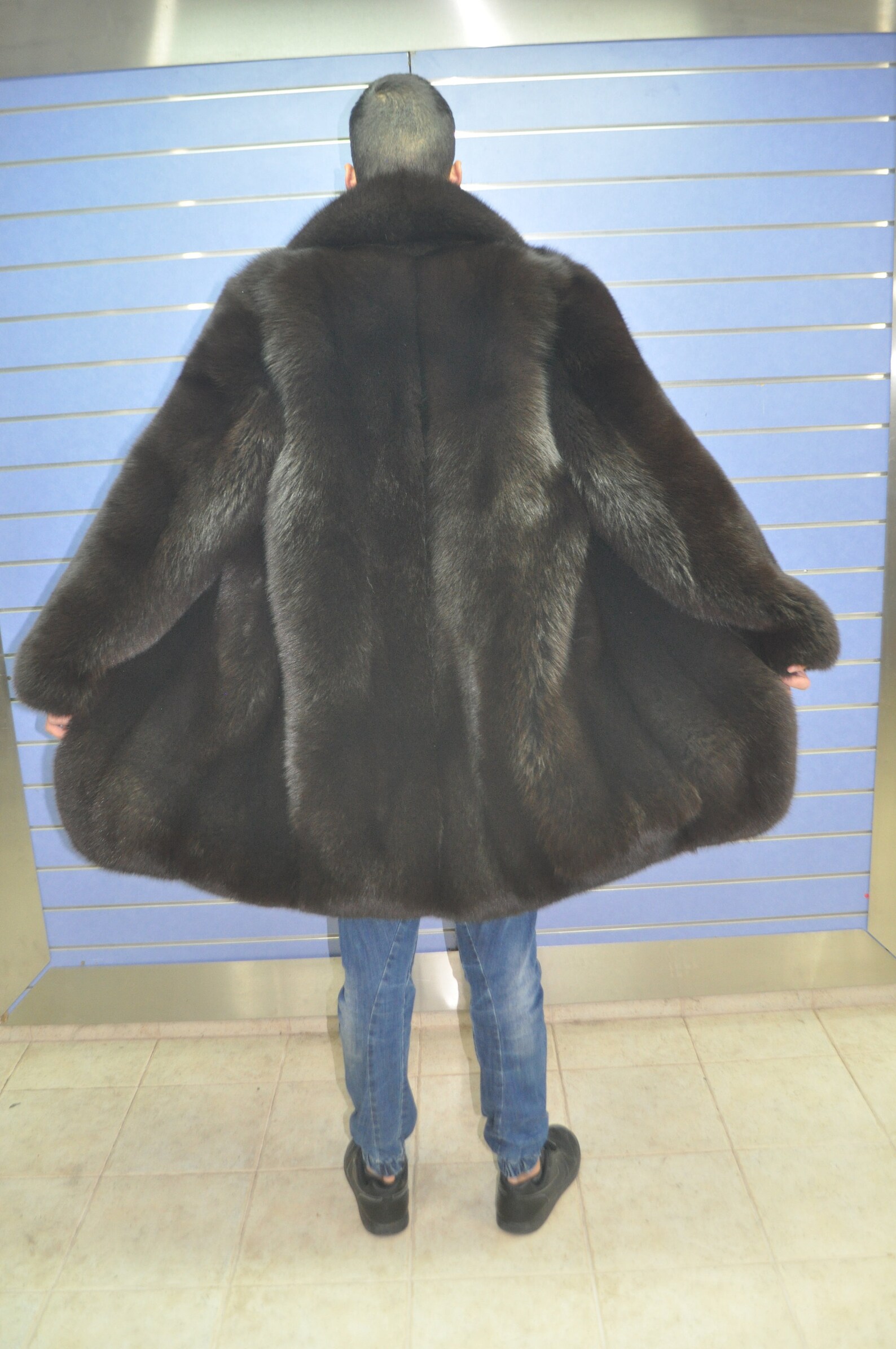Luxury Full Skin Brown Fox Fur Mens Coat Real Fur Fox Coat Skin to Skin ...