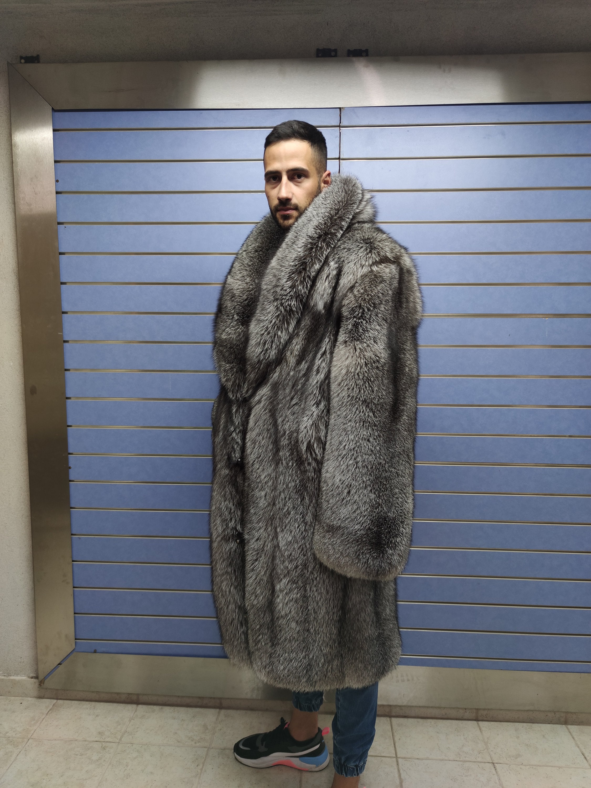 Luxury Full Skin Blue Frost Fox Fur Mens Coat Real Fur Long Coat Skin ...