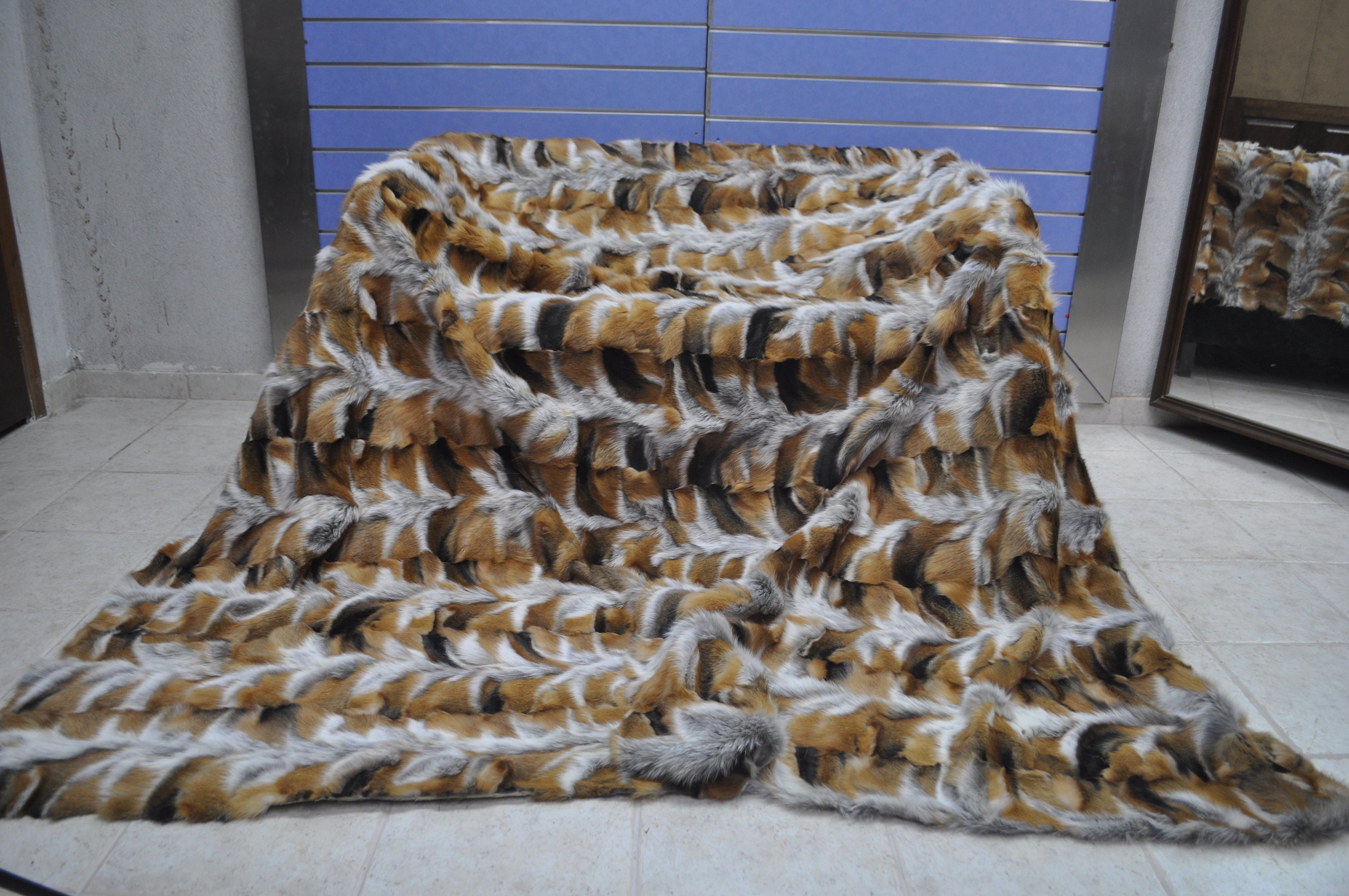 Luxury Red Fox Fur Throw Real Red Fox Fur Blanket / Bedspread Kingsize ...