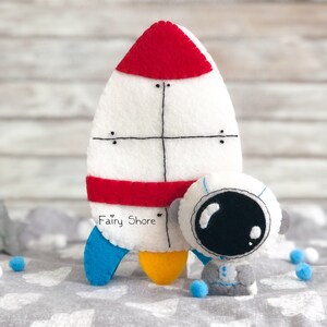 Rocket and Astronaut Felt Sewing Pattern, PDF SVG Pattern, Easy Pattern ...