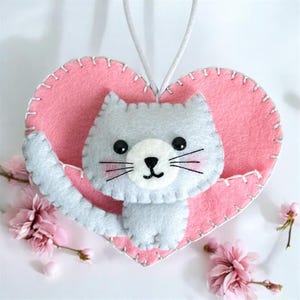 Felt Cat in Heart Ornament Pattern: Easy Hand-sewn DIY (PDF Pattern) - Etsy